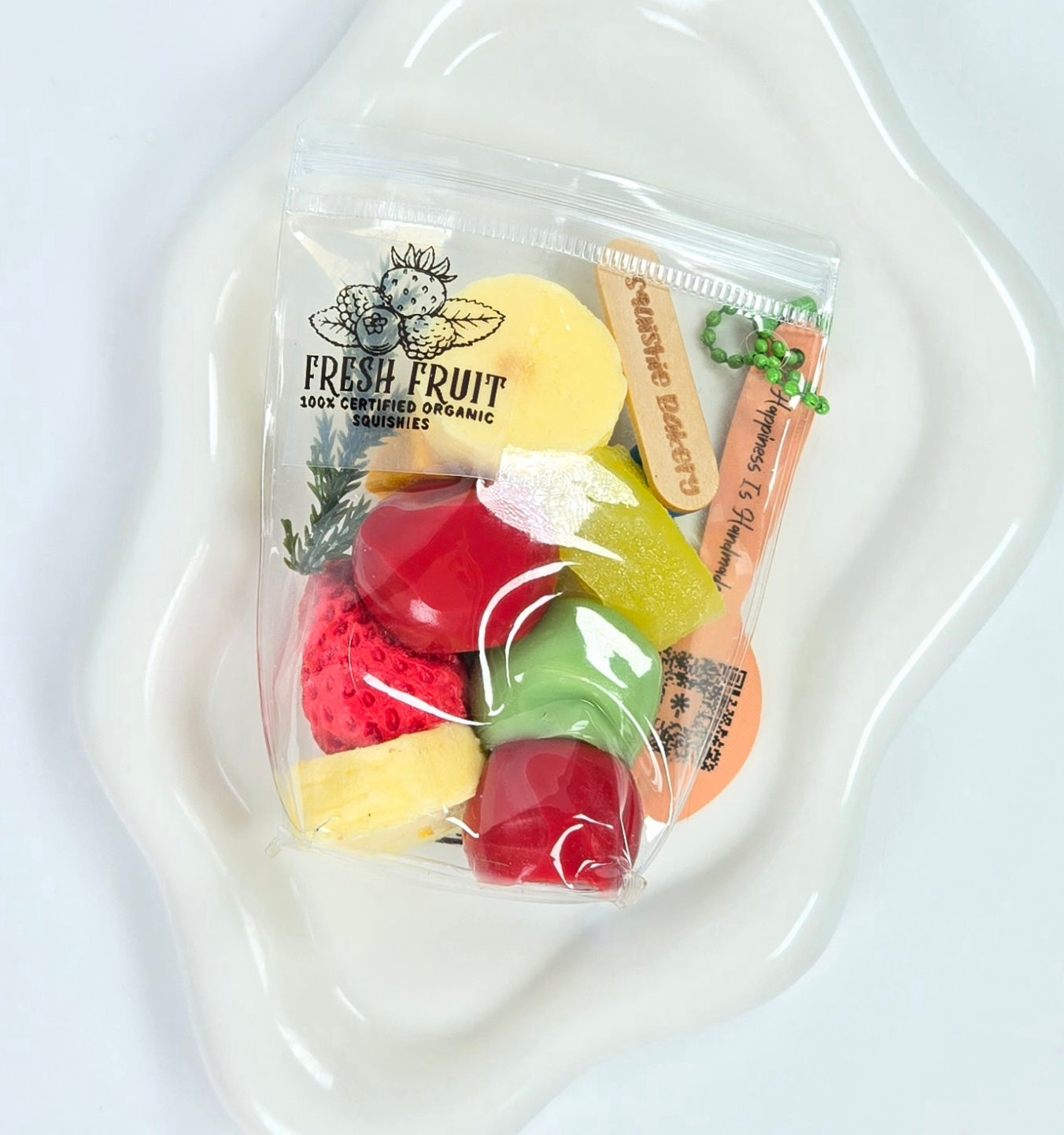 Fresh Fruit Pouch – Squishy Bakery