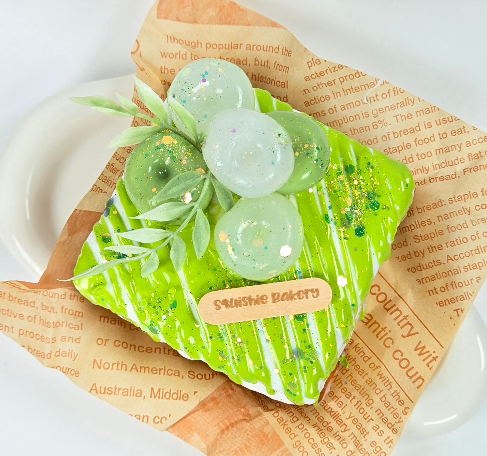 Lychee Grape Matcha Puff – Squishy Bakery